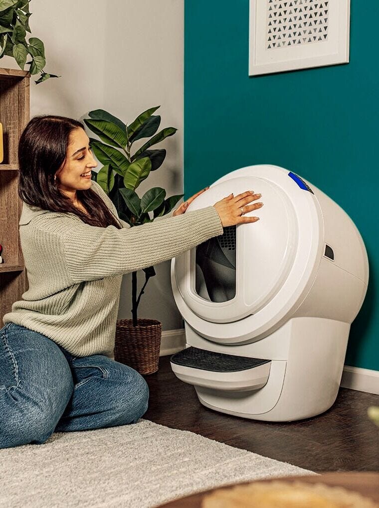 Litter-Robot 4 Enclosed Bundle | Reduce Litter Tracking & Never Scoop ...